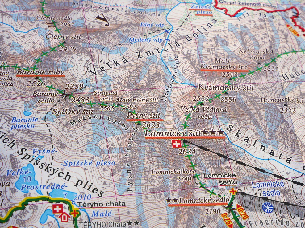 Recenzia: Vysoké Tatry – podrobná mapa 1 : 25 000 | HIKING.SK