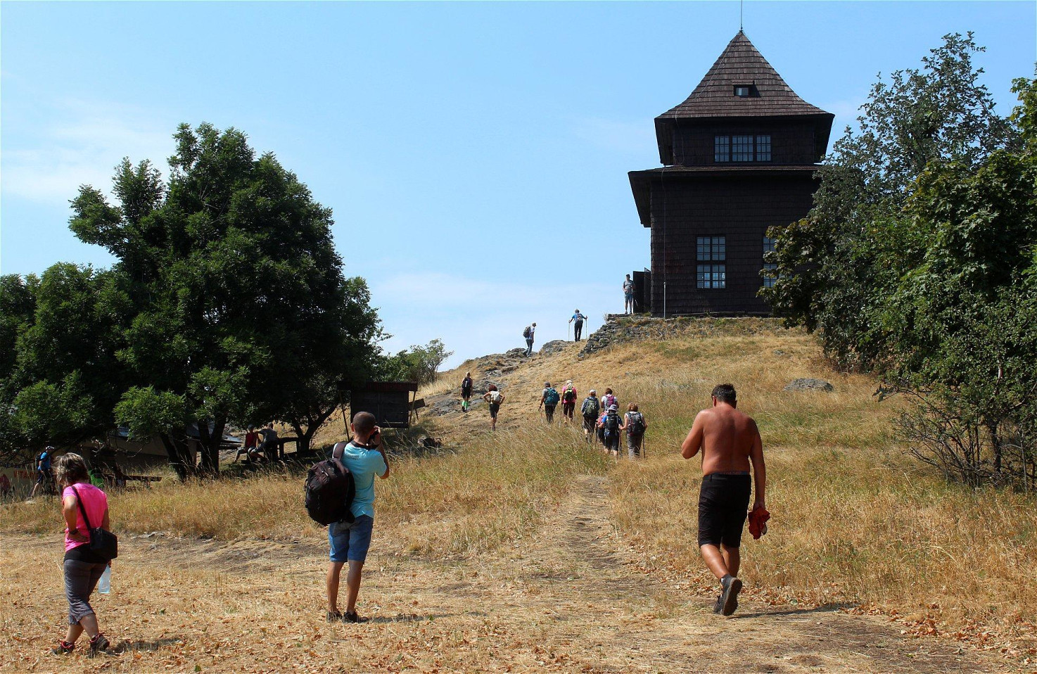 Výber: Sitno – osem najkrajších túr do kolísky slovenskej turistiky ...