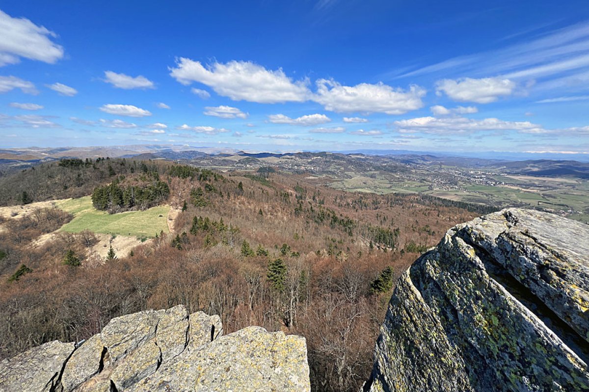 Výber: Sitno – osem najkrajších túr do kolísky slovenskej turistiky ...