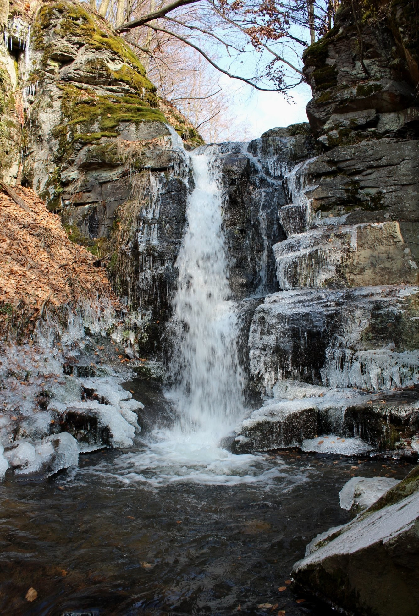 Výber: Pohronský Inovec - pohorie skál, lúk a štálov | HIKING.SK