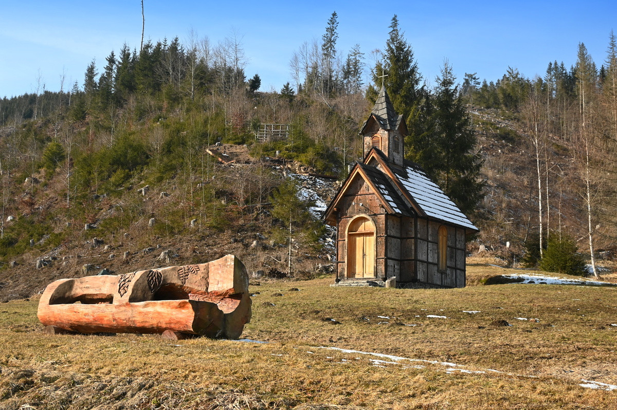 Fotka: Lesná kaplnka - Veporské vrchy - foto 72963 | HIKING.SK